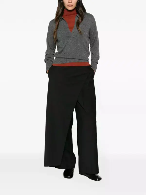 Alpha Studio V-neck Collar Top