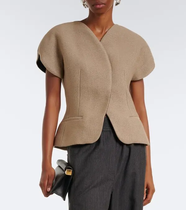 Jacquemus Ovalo Wool And Cotton Jacket