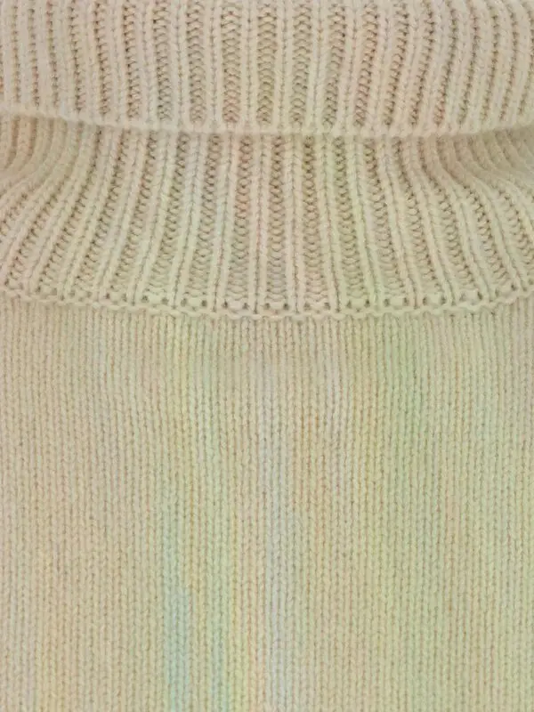 Soft Goat Boyfriend Cashmere Sweater