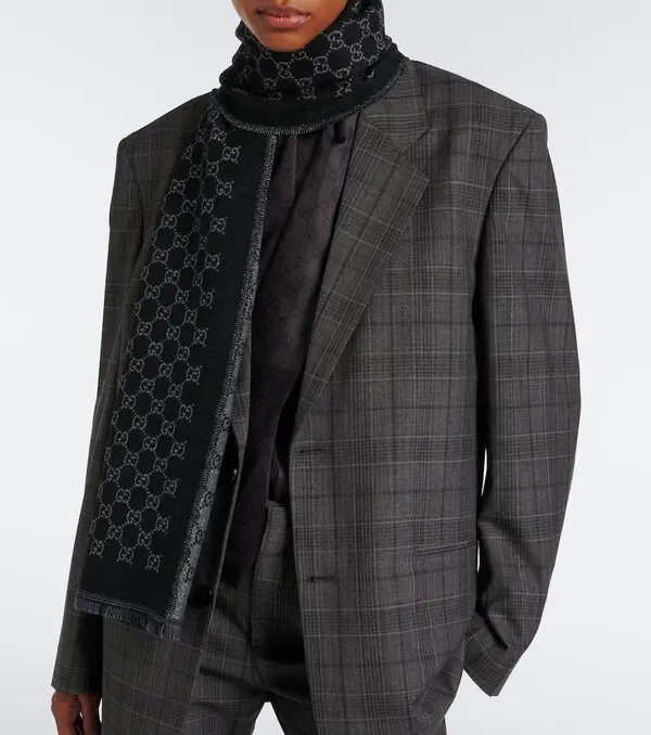 Gucci Gg Jacquard Wool-blend Scarf