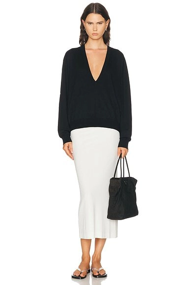 EAVES Devyn V Neck Sweater