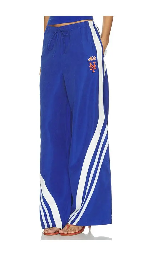 OFF SEASON Ny Mets Lightweight Wide Leg Pant In . Also