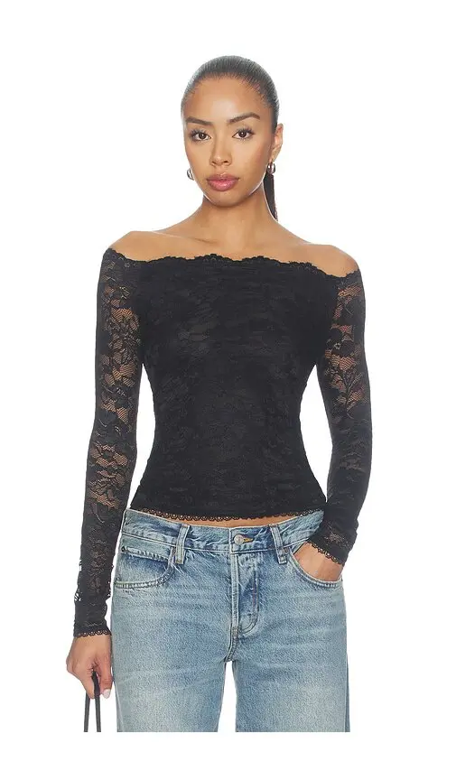 Superdown Cameron Off Shoulder Top In . Also