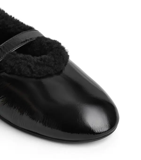 Alaïa Glossy Shearling Ballet Flats