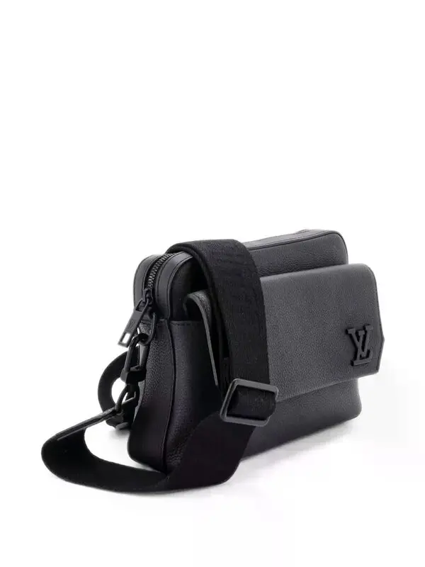 LOUIS VUITTON Fastline Messenger Bag Aerogram Leather Crossbody Bag
