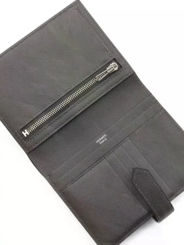 Hermès 2024 Bearn Compact Bi-fold Wallet - Grey