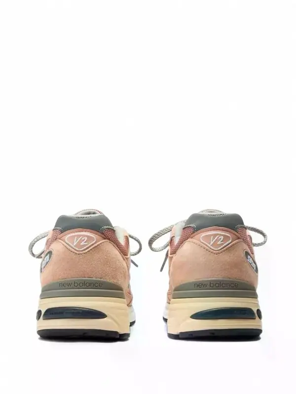 NEW BALANCE 991 Sneakers