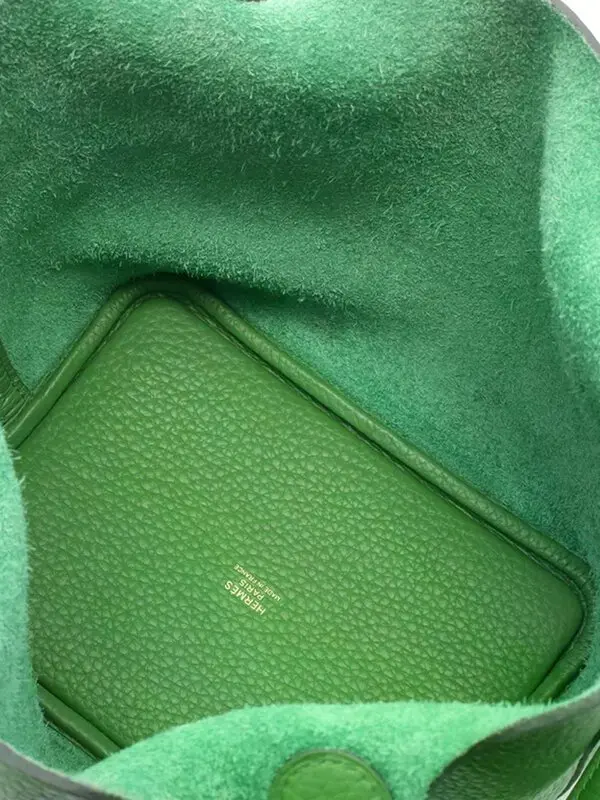 Hermès 2023 Clemence Picotin Lock 18 Handbag
