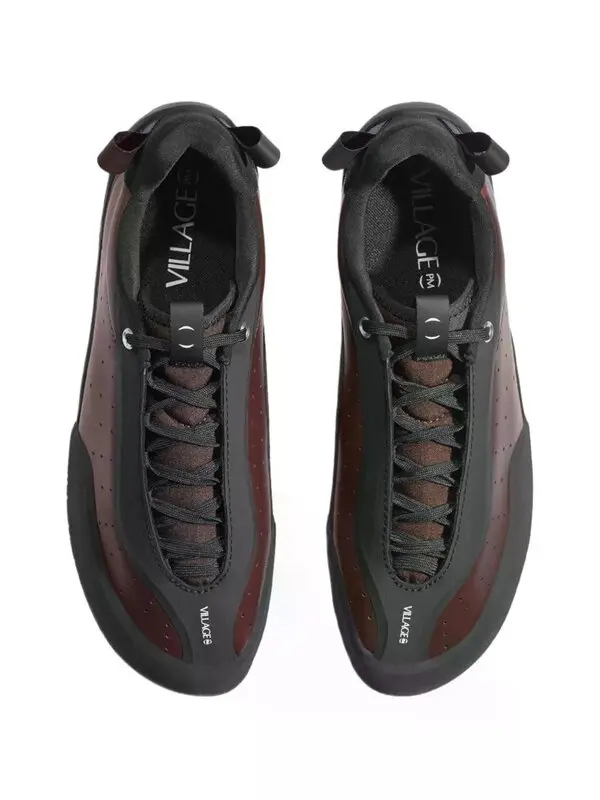 VILLAGE PM 2pm Low-top Sneakers