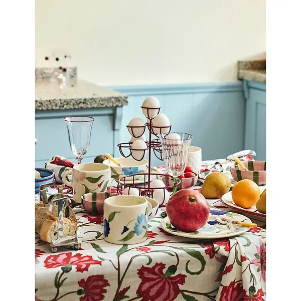 ANNA + NINA Eggy Delight Metal Egg Stand