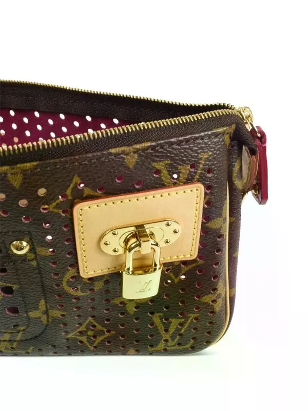 LOUIS VUITTON 2006 Pochette Accessoires Clutch Bag