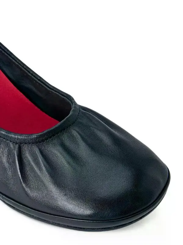 Camper Right Left Leather Heeled Pumps