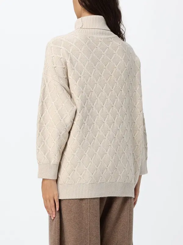 Max Mara Wool And Cashmere Turtleneck Sweater With Dropped Shoulders - Beige