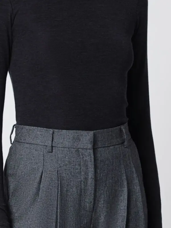 RÓHE Slim Fit Crew-neck Sweater In Pure Wool With Long Sleeves