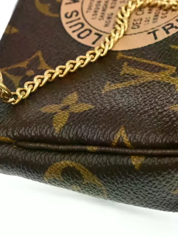 LOUIS VUITTON 2007 Mini Pochette Accessoires Clutch Bag