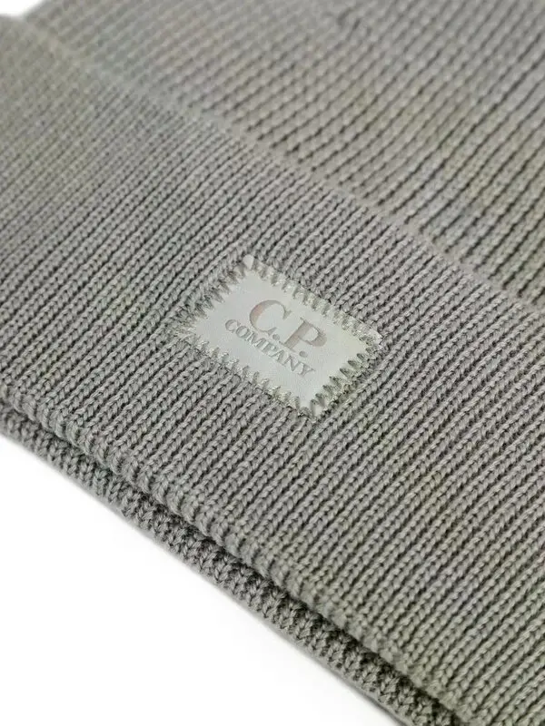 C.P. COMPANY Logo-patch Ribbed-knit Beanie Hat