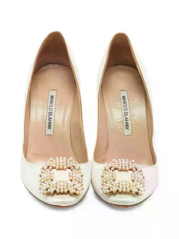 Manolo Blahnik Hangisi Crystal-buckle Heeled Pumps