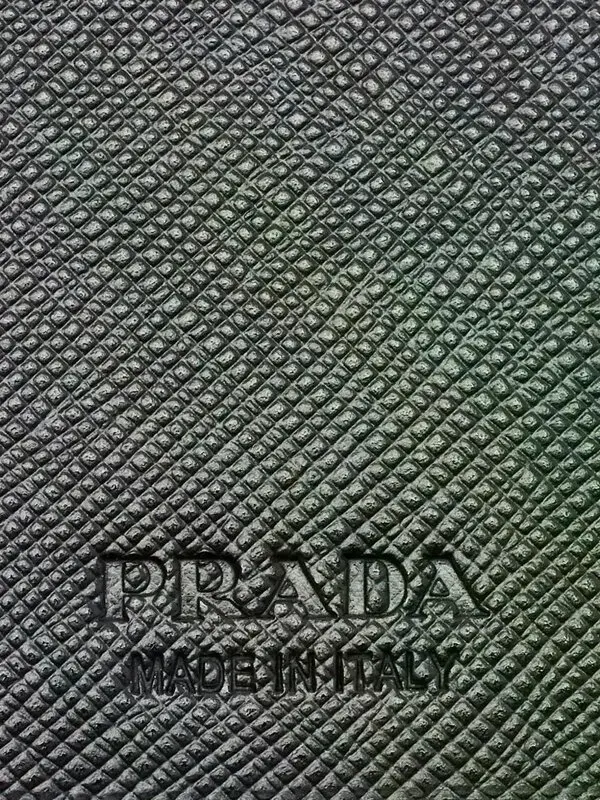 Prada Logo-detail Leather Wallet