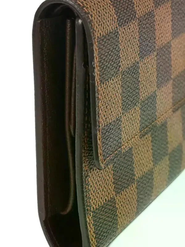 LOUIS VUITTON Portefeuille International Damier Ebene Wallet