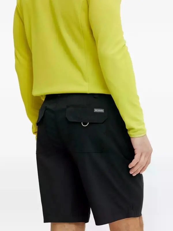 Columbia Buttoned Pocket Shorts