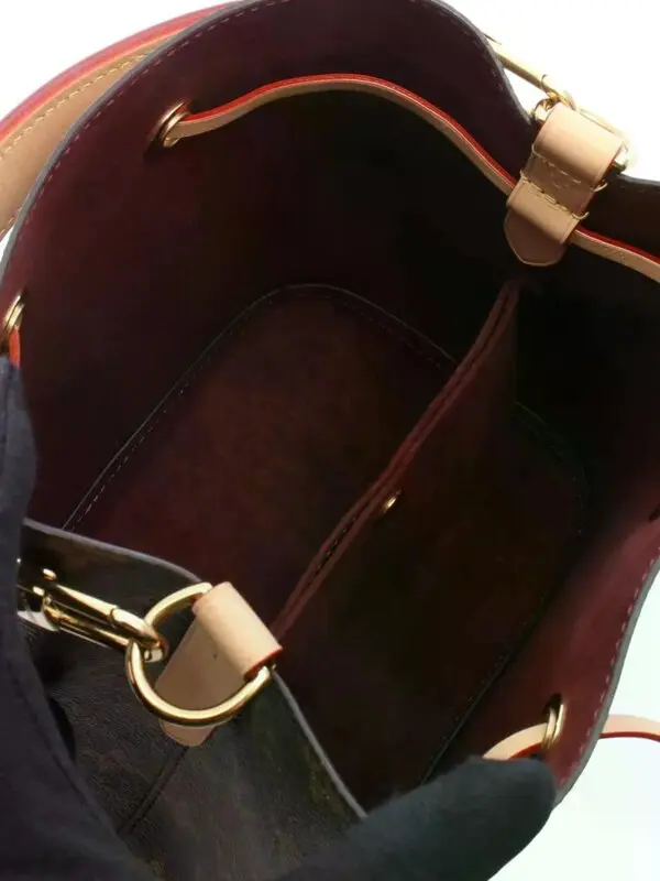 LOUIS VUITTON 2021-2026 Monogram Neonoe Bb Bucket Bag
