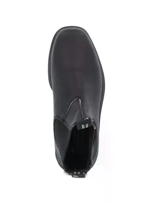 Blundstone Calf Leather Chelsea Boots