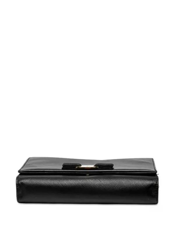FERRAGAMO 2000-2026 Leather Vara Bow Chain Crossbody Bag