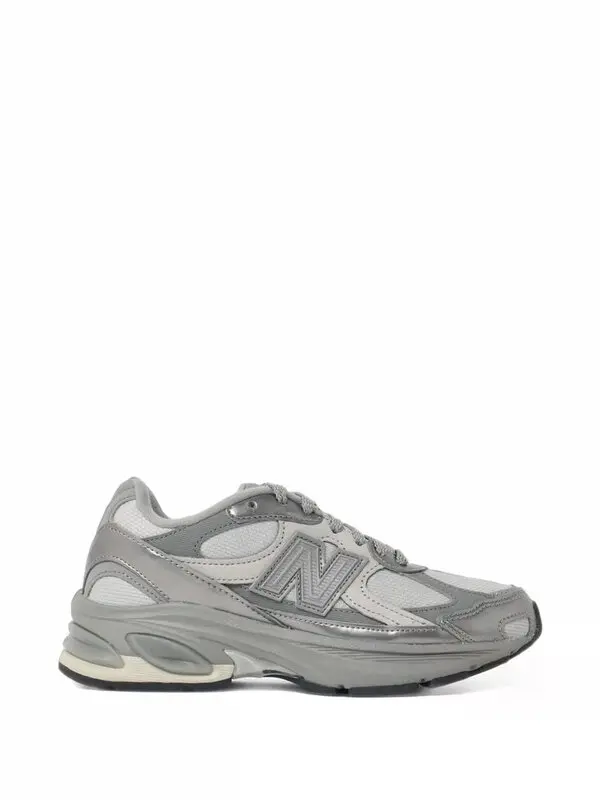 NEW BALANCE 2010 Mesh-panel Sneakers