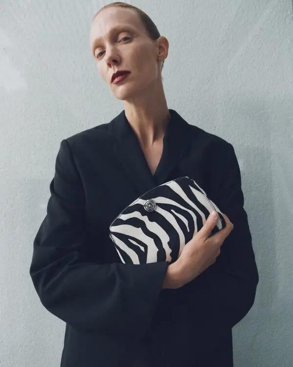 LIFFNER Pushlock Clutch Zebra