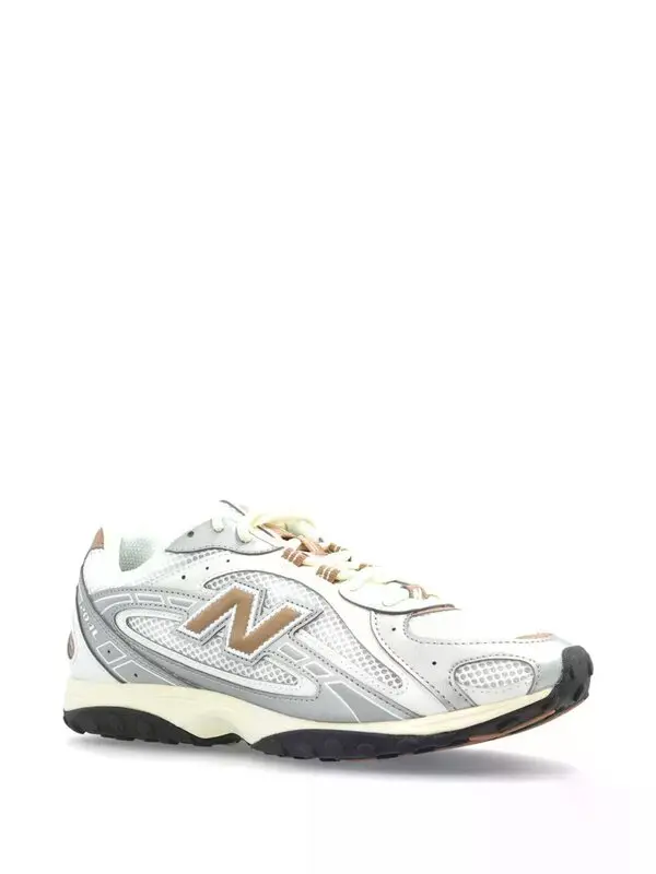 NEW BALANCE 204l Shoes - Silver