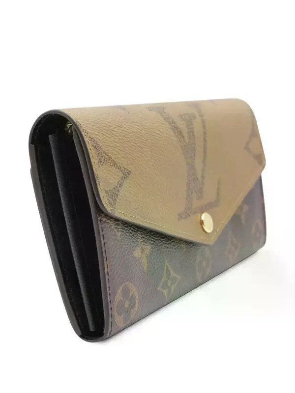 LOUIS VUITTON Monogram Sarah Wallet