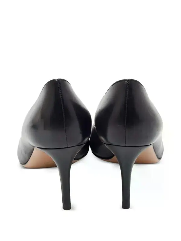 GIANVITO ROSSI Pointed Toe Pumps