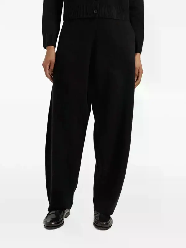 Chinti & Parker Tapered-leg Trousers