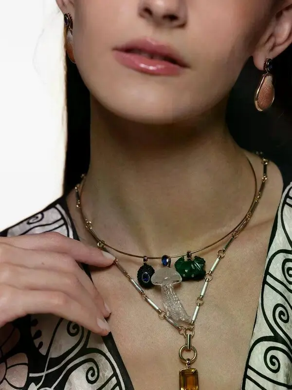 DEZSO Wave Wire Necklace