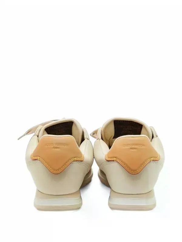 LOUIS VUITTON Buttersoft Low-top Sneakers