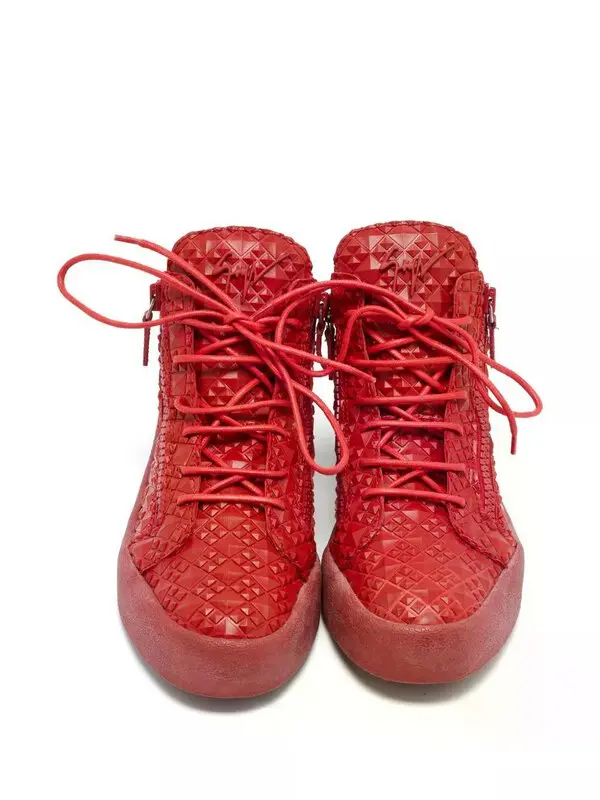 GIUSEPPE ZANOTTI Kriss Pyramid-stud Sneakers