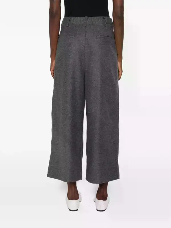 SUSANNE BOMMER Pleated Cropped Trousers