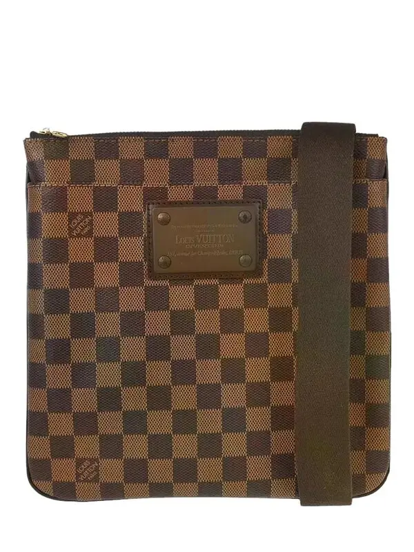 LOUIS VUITTON 2011 Brooklyn Pochette Shoulder Bag - Brown