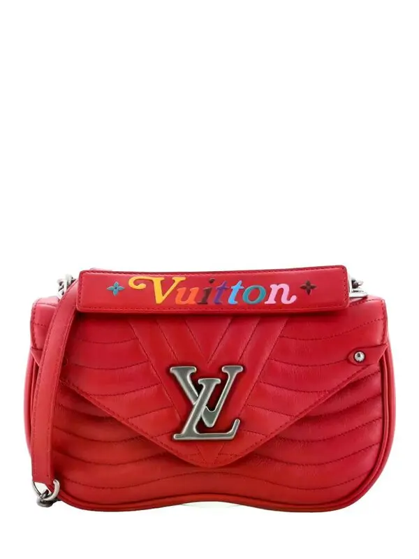 LOUIS VUITTON New Wave Chain Bag Quilted Leather Mm Crossbody Bag - Red