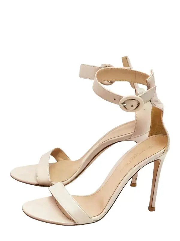 GIANVITO ROSSI Beige Calf Leather Ankle Strap Sandals - Neutrals