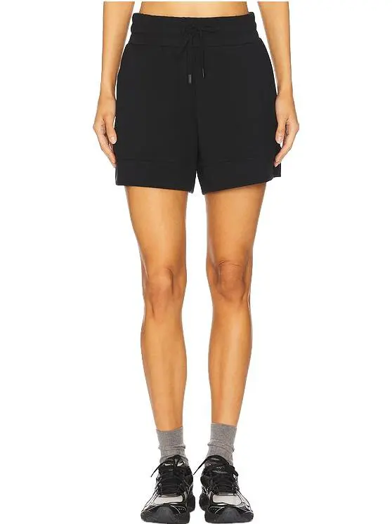 Varley Atrium High Rise Short 4.5 In . Also - Black