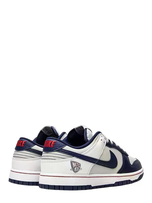 Nike Dunk Low Retro Emb Nba 75th Anniversary Brooklyn Nets Sneakers - Grey