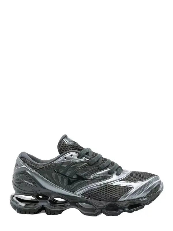 Mizuno Lace-up Fastening Sneakers With Padded Ankle And Chunky Rubber Sole - Grey