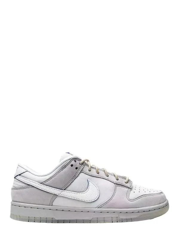 Nike Dunk Low 'wolf /pure Platinum' Sneakers - Grey