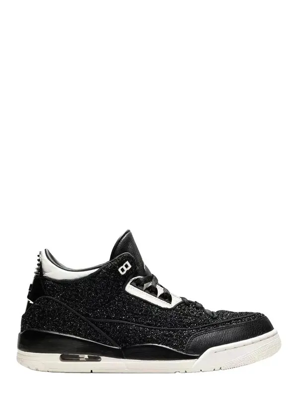 JORDAN X Vogue Air 3 Retro Se Awok Sneakers - Black