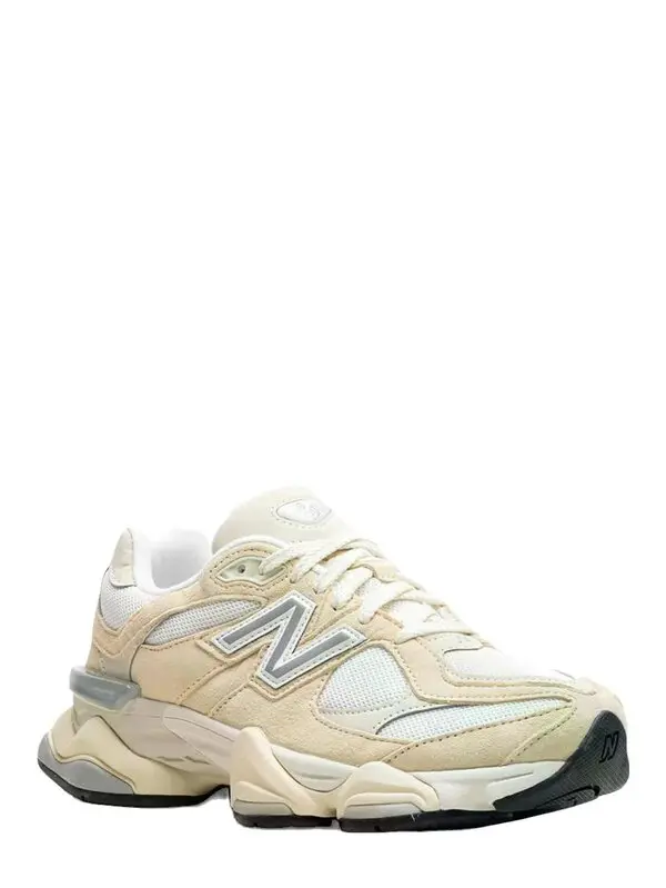 NEW BALANCE 9060 Calcium Sneakers - Neutrals