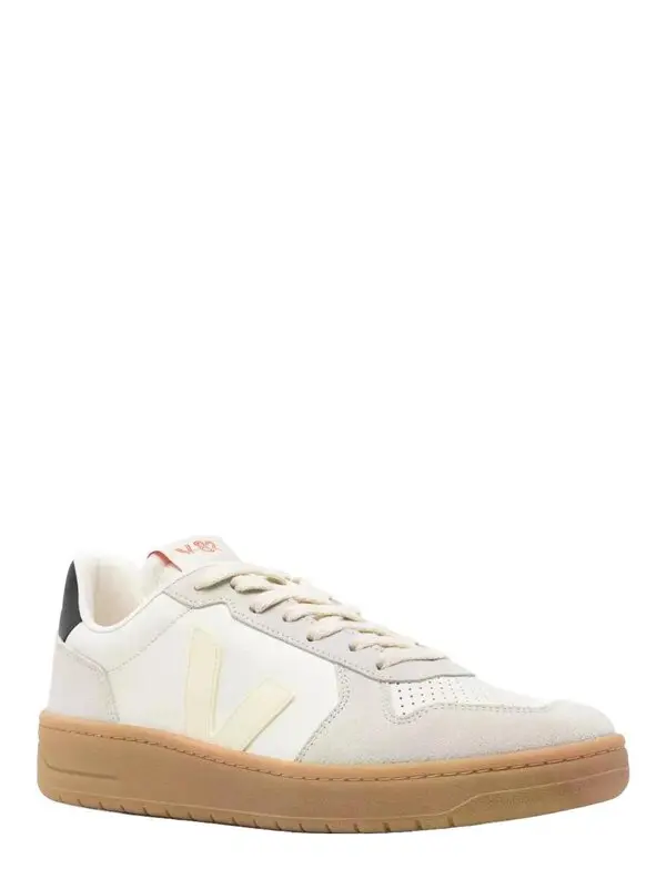 VEJA V 82 Sneakers - Neutrals