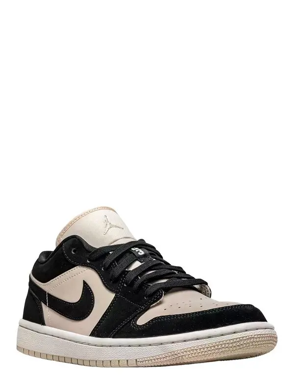 JORDAN Air 1 Low Guava Ice Sneakers - Black