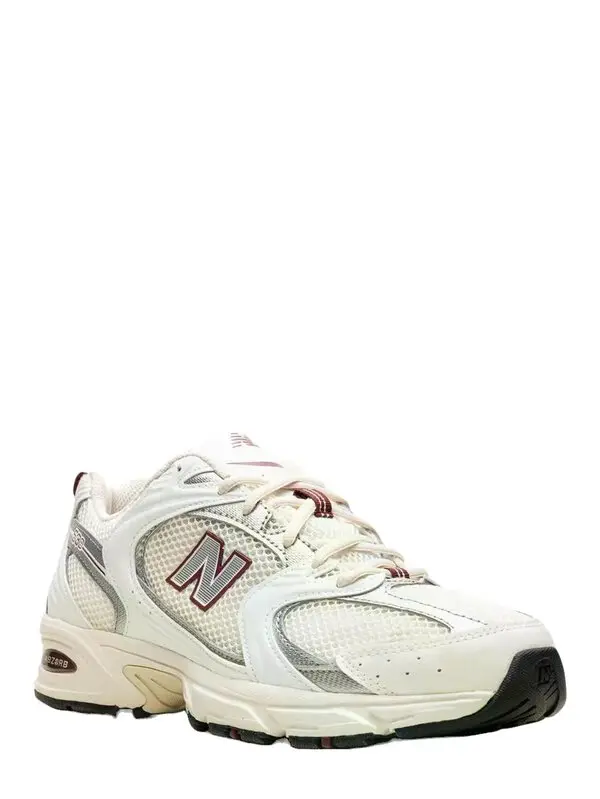 NEW BALANCE 530 Sneakers - Neutrals