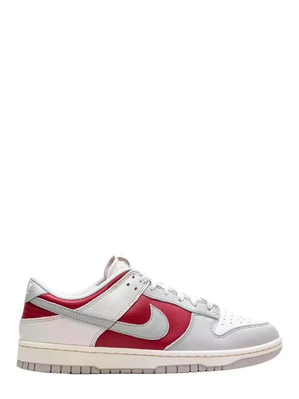 Nike Dunk Low Sneakers - Grey